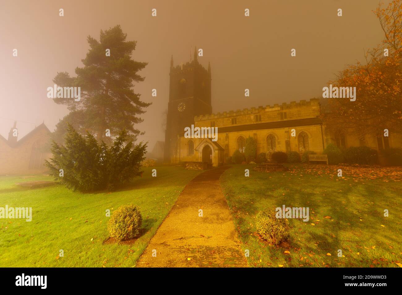 Swillington churchyard at night hi-res stock photography and images - Alamy