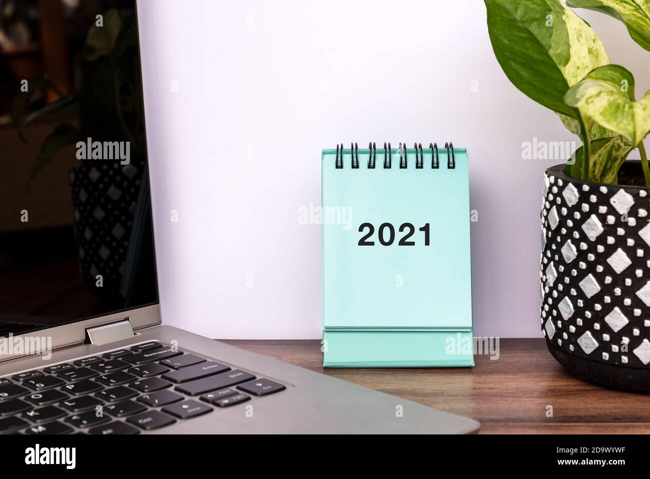 2021 year calendar template hi-res stock photography and images - Alamy