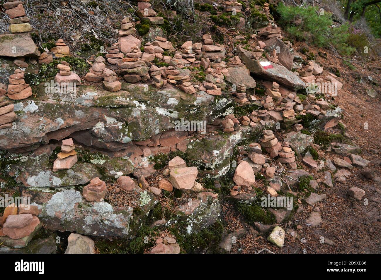 Cairn stones stone pyramid on a hiking trail Stock Photo - Alamy