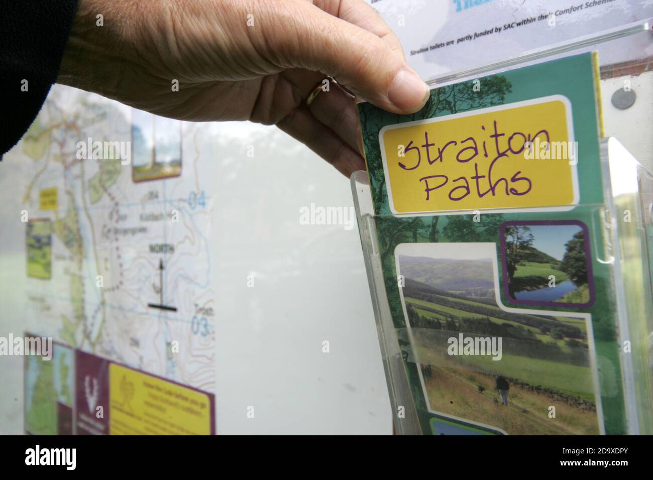 Straiton walk hi-res stock photography and images - Alamy