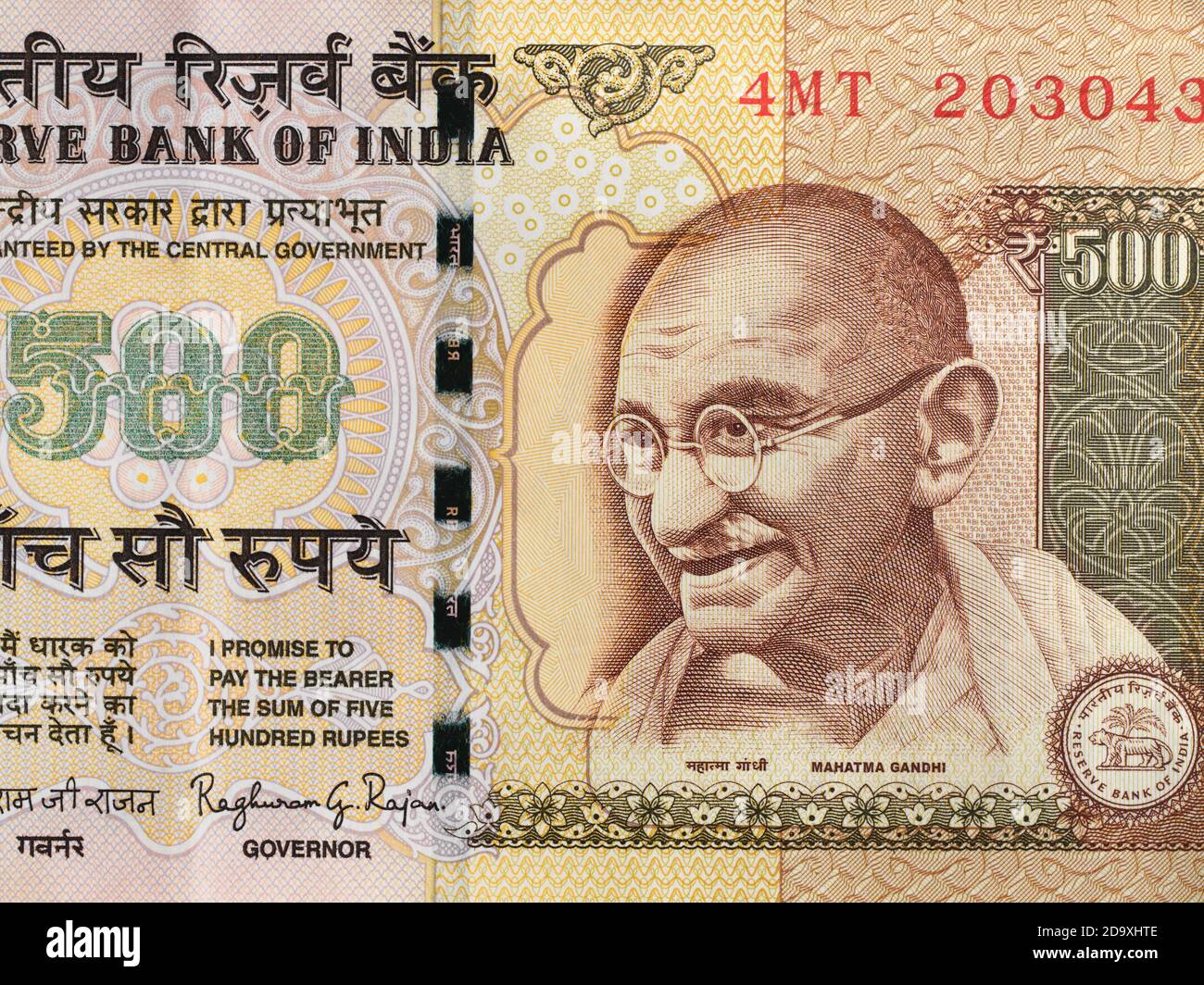 Indian currency 500 rupee banknote, Mahatma Gandhi, India money closeup ...