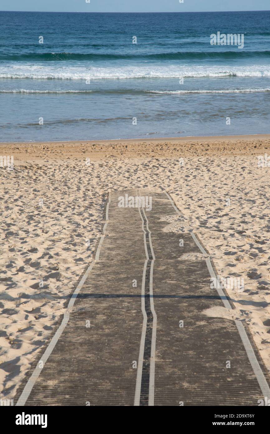 Surfing on somo beach hi-res stock photography and images - Alamy