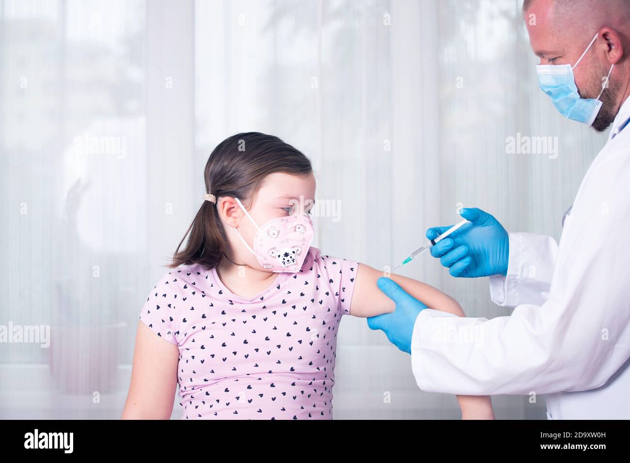 Children vaccinating immunization concept. Doctor injecting vaccination ...
