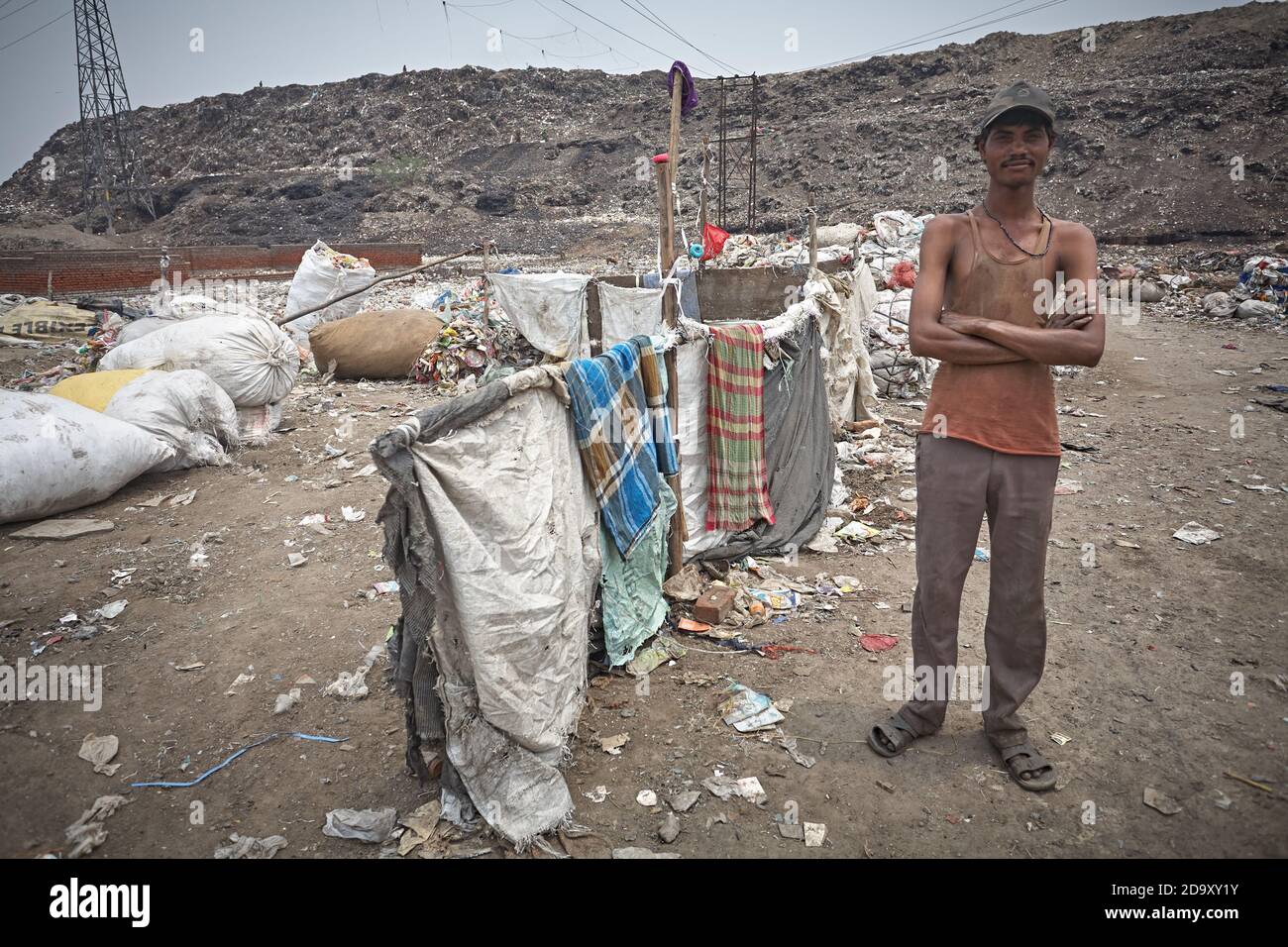 Third world garbage dump hi-res stock photography and images - Alamy