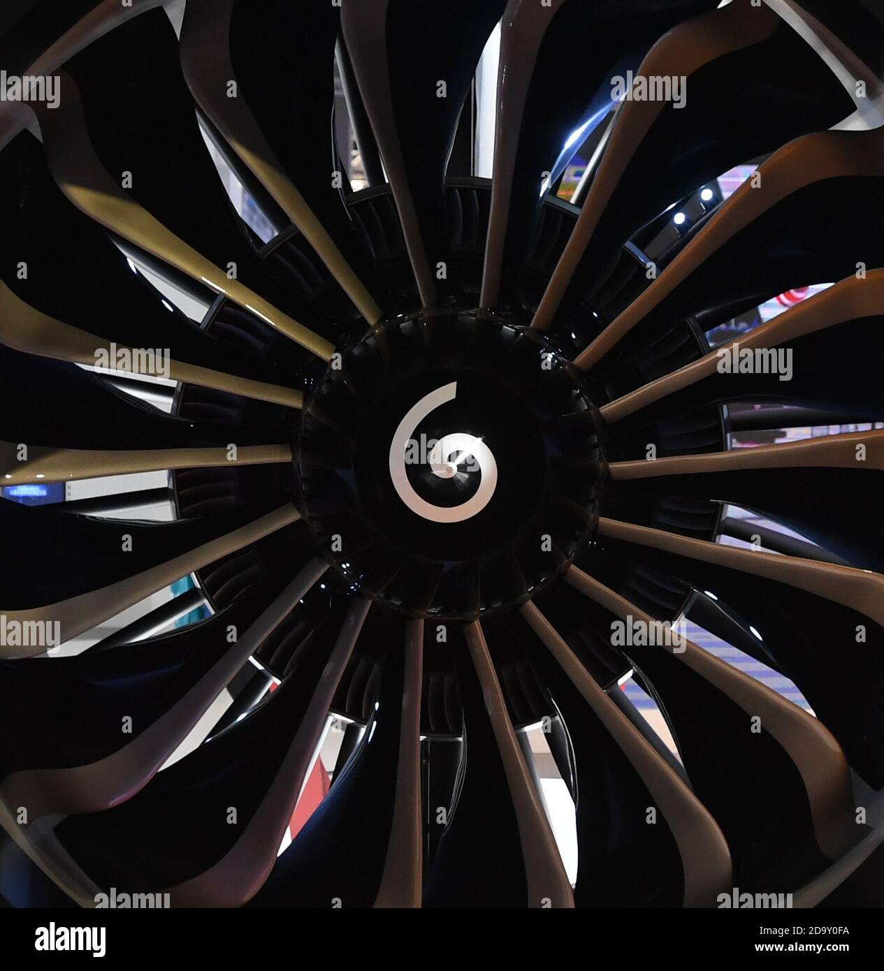 Leap engine hi-res stock photography and images - Alamy