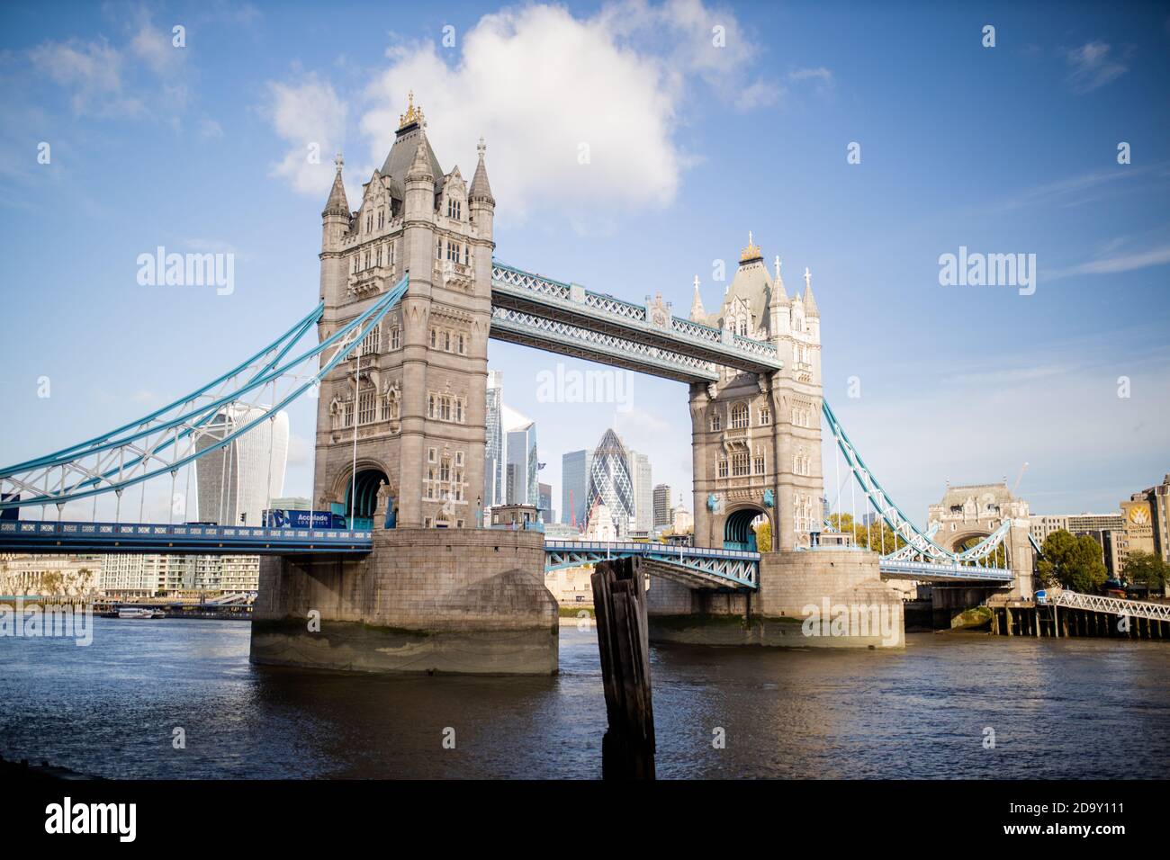 London tower bridge with a blue sky background hi-res stock photography ...