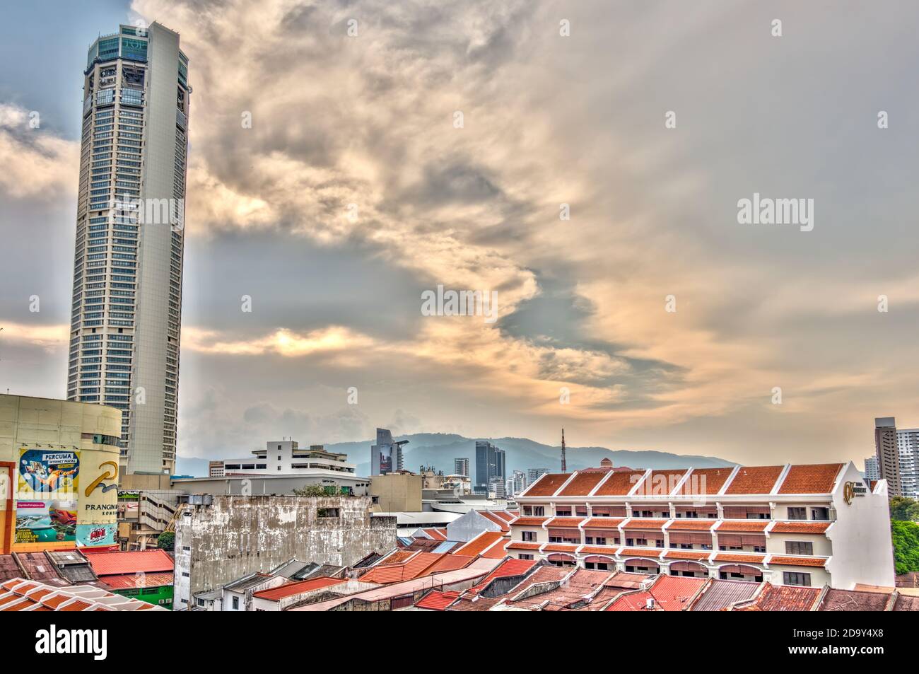 Skyscraper skyline building in penang hi-res stock photography and ...