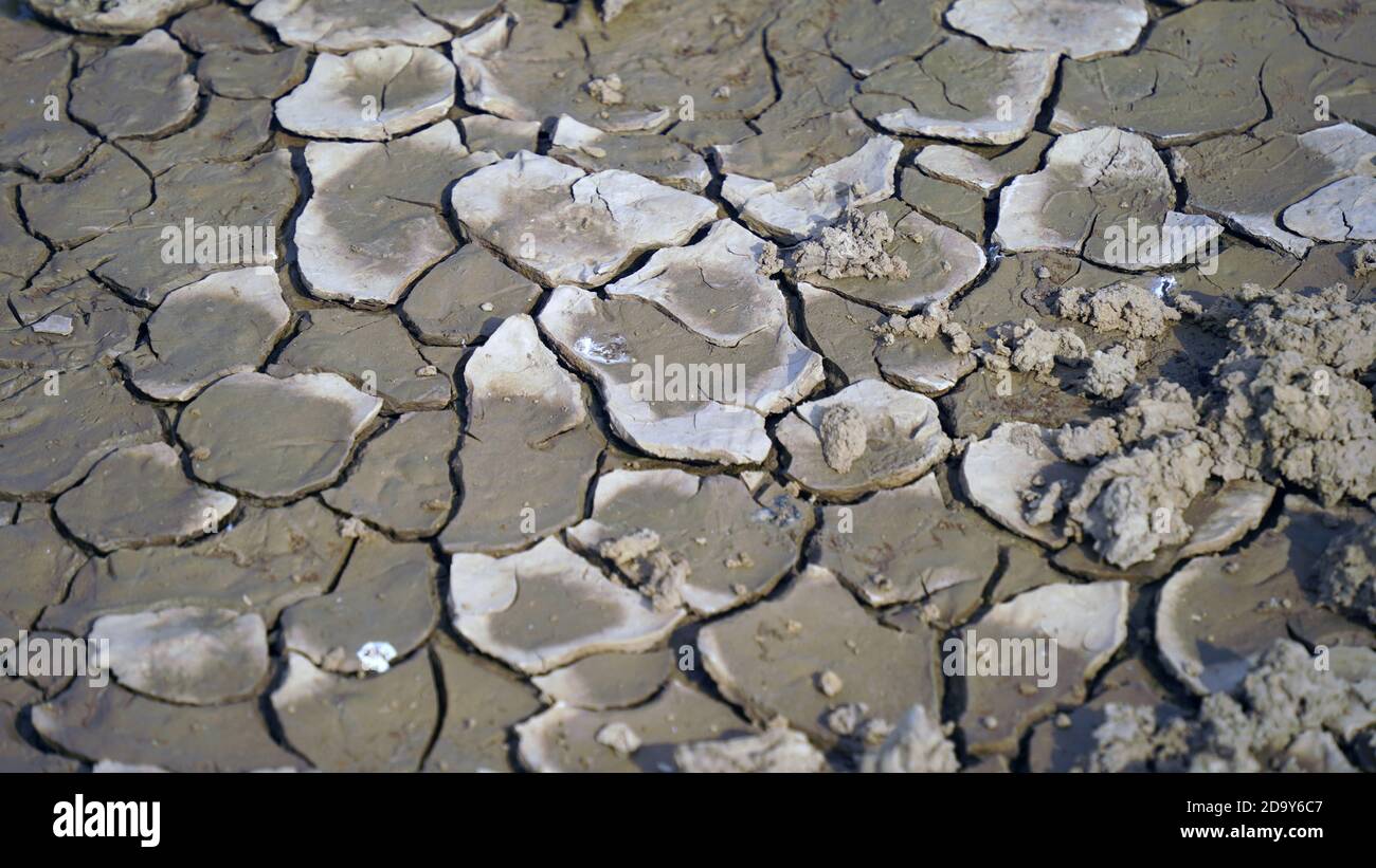 Rough desert hi-res stock photography and images - Alamy