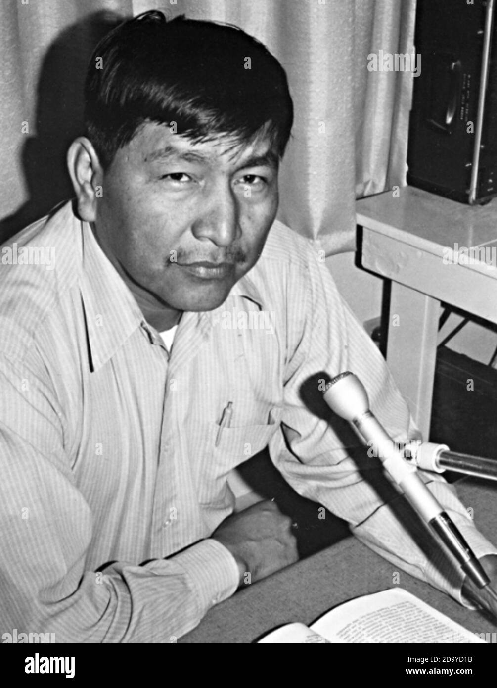 Burbank page hi-res stock photography and images - Alamy