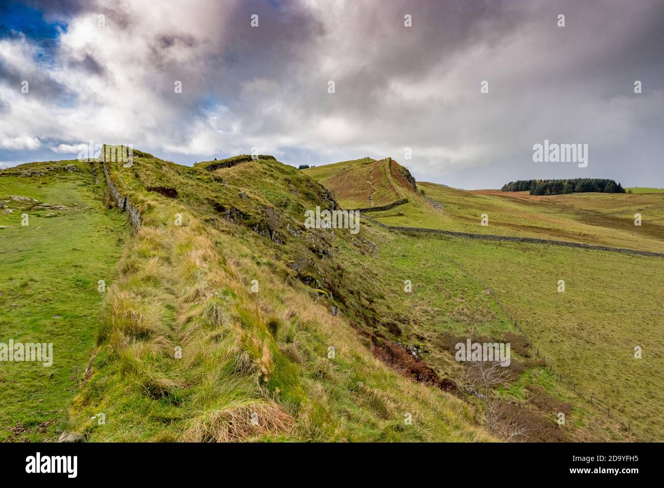 Hadrians Wall, Near Housesteads Roman Fort, Northumberland, UK Stock ...