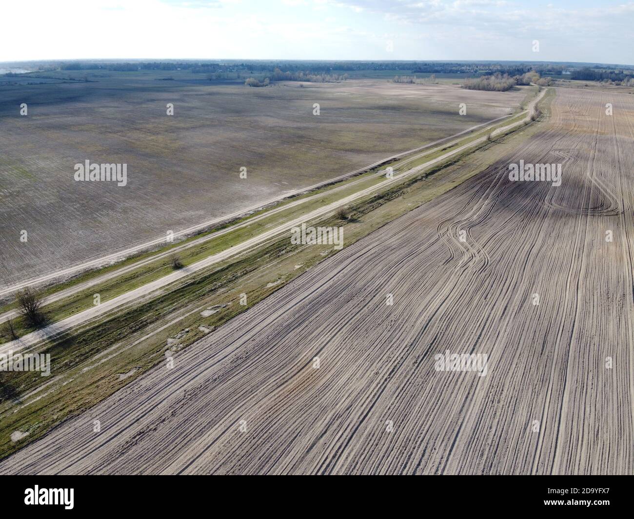 Two land road hi-res stock photography and images - Alamy