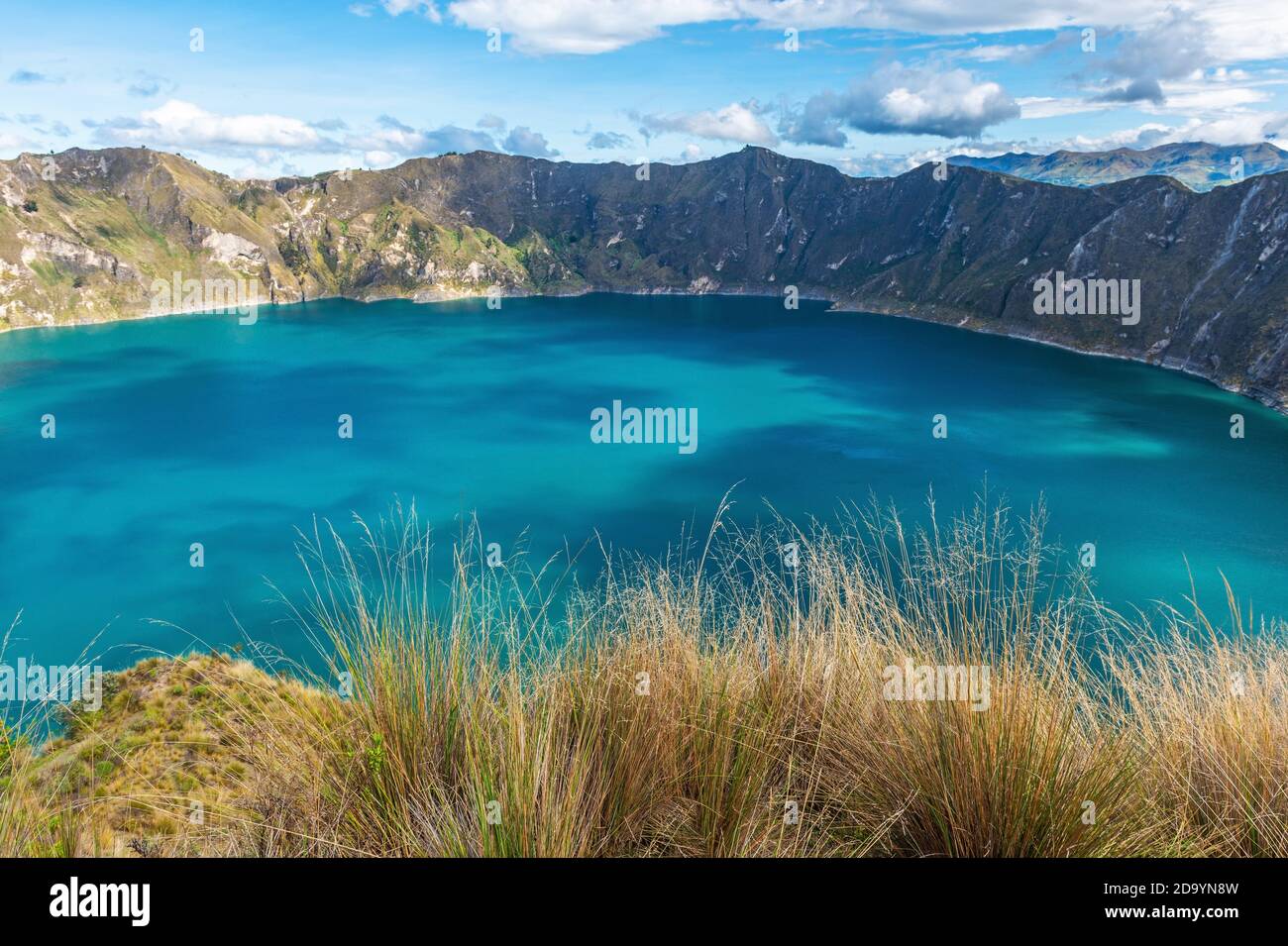 Laguna quilotoa hi-res stock photography and images - Alamy