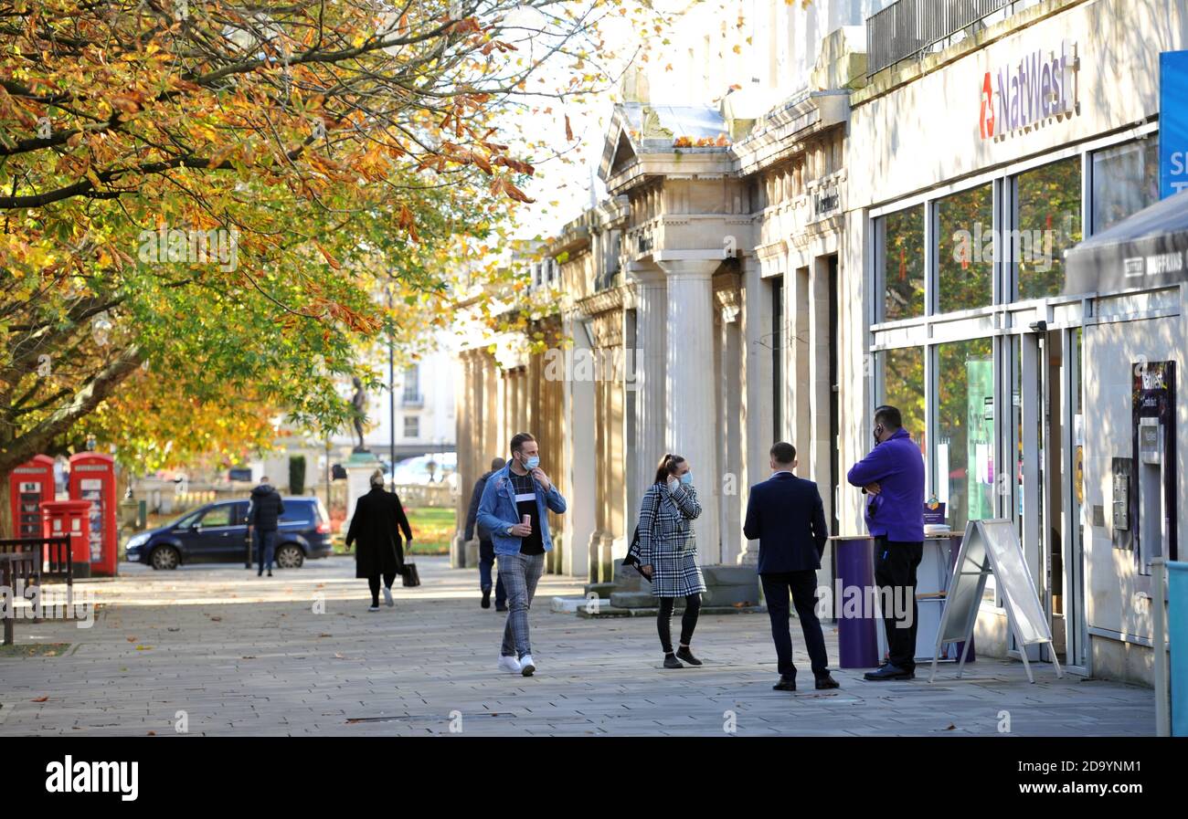 Promenade, Cheltenham. Lockdown Two leaves the streets of Cheltenham ...