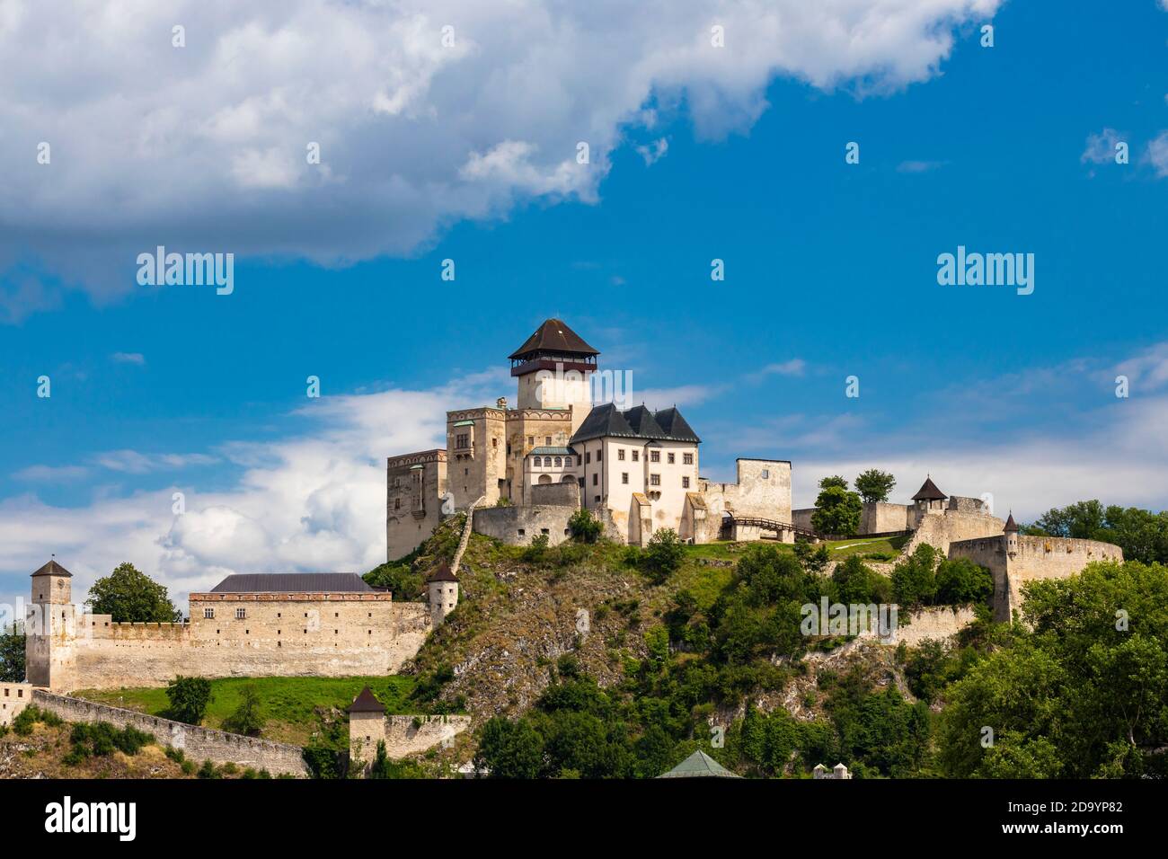 Trencin Castle (Trenciansky Hrad), Slovakia Stock Photo - Alamy