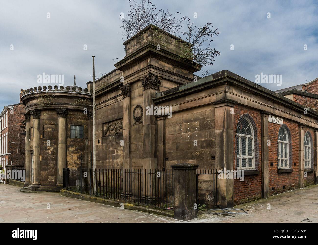 Wellington Rooms / Irish Centre exterior Stock Photo - Alamy