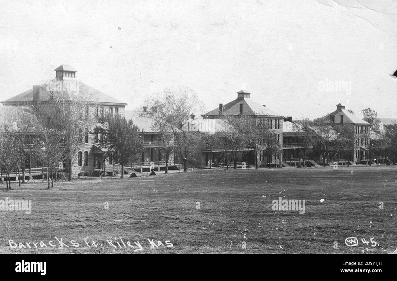 Stone barracks, Fort Riley Stock Photo - Alamy