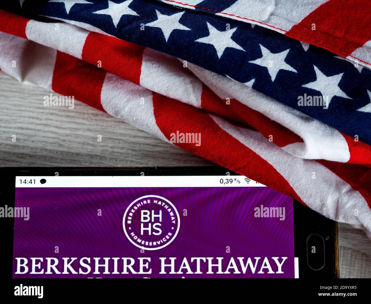 Berkshire hathaway logo hi-res stock photography and images - Alamy