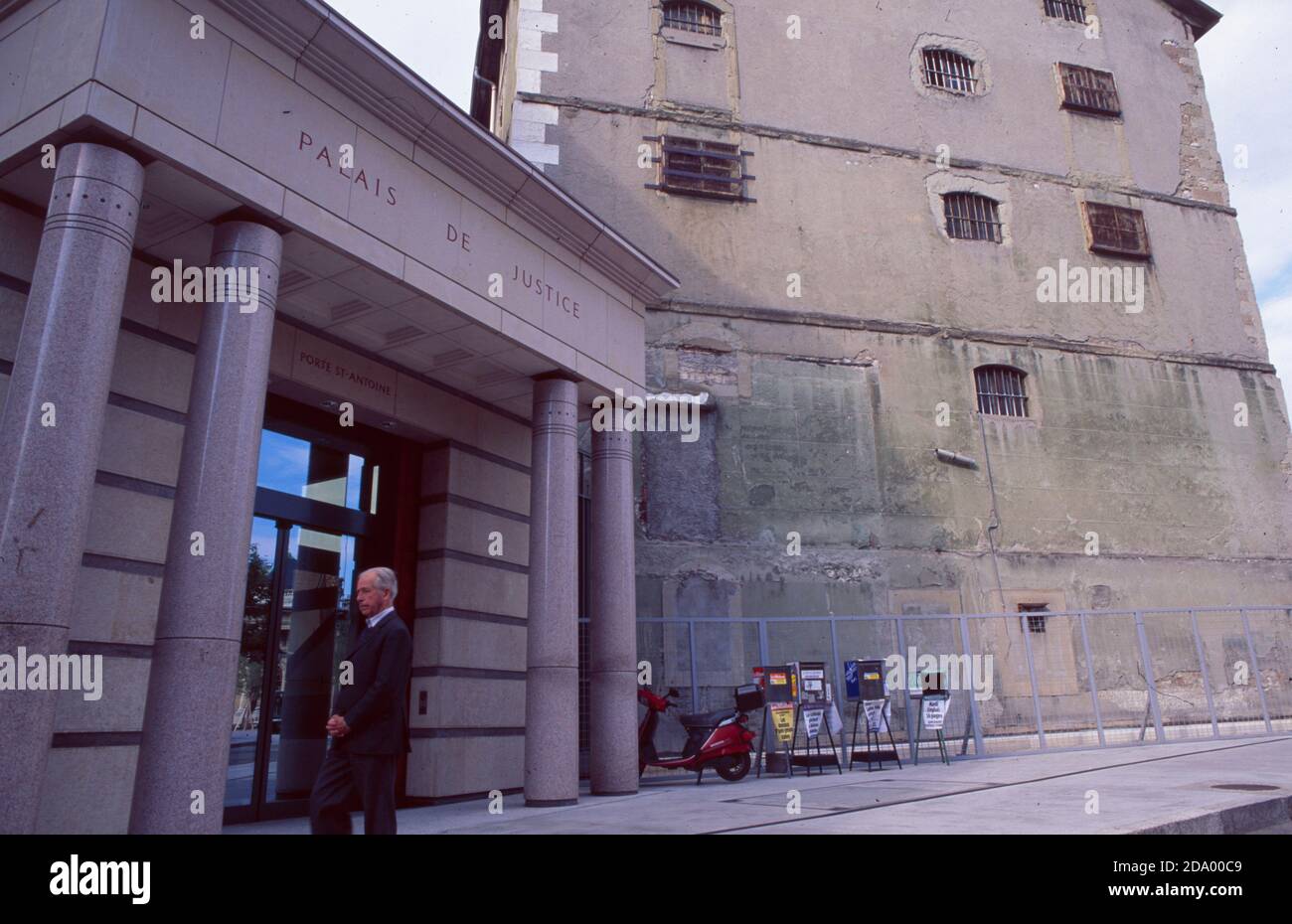 Switzerland: The “Palais de justice” and the prison in Geneva City ...