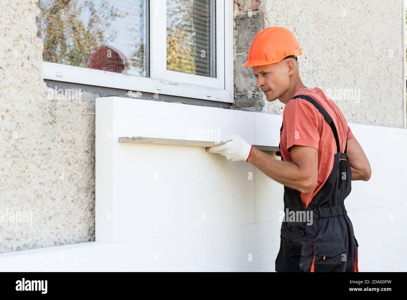 Installation ruler hi-res stock photography and images - Alamy