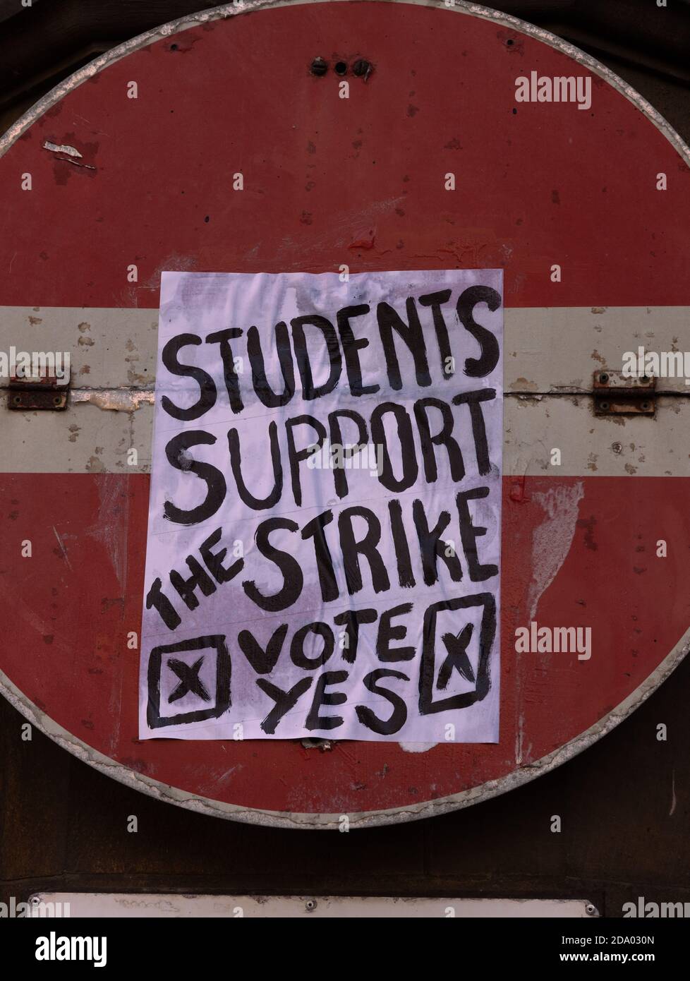 Right to strike poster hi-res stock photography and images - Alamy