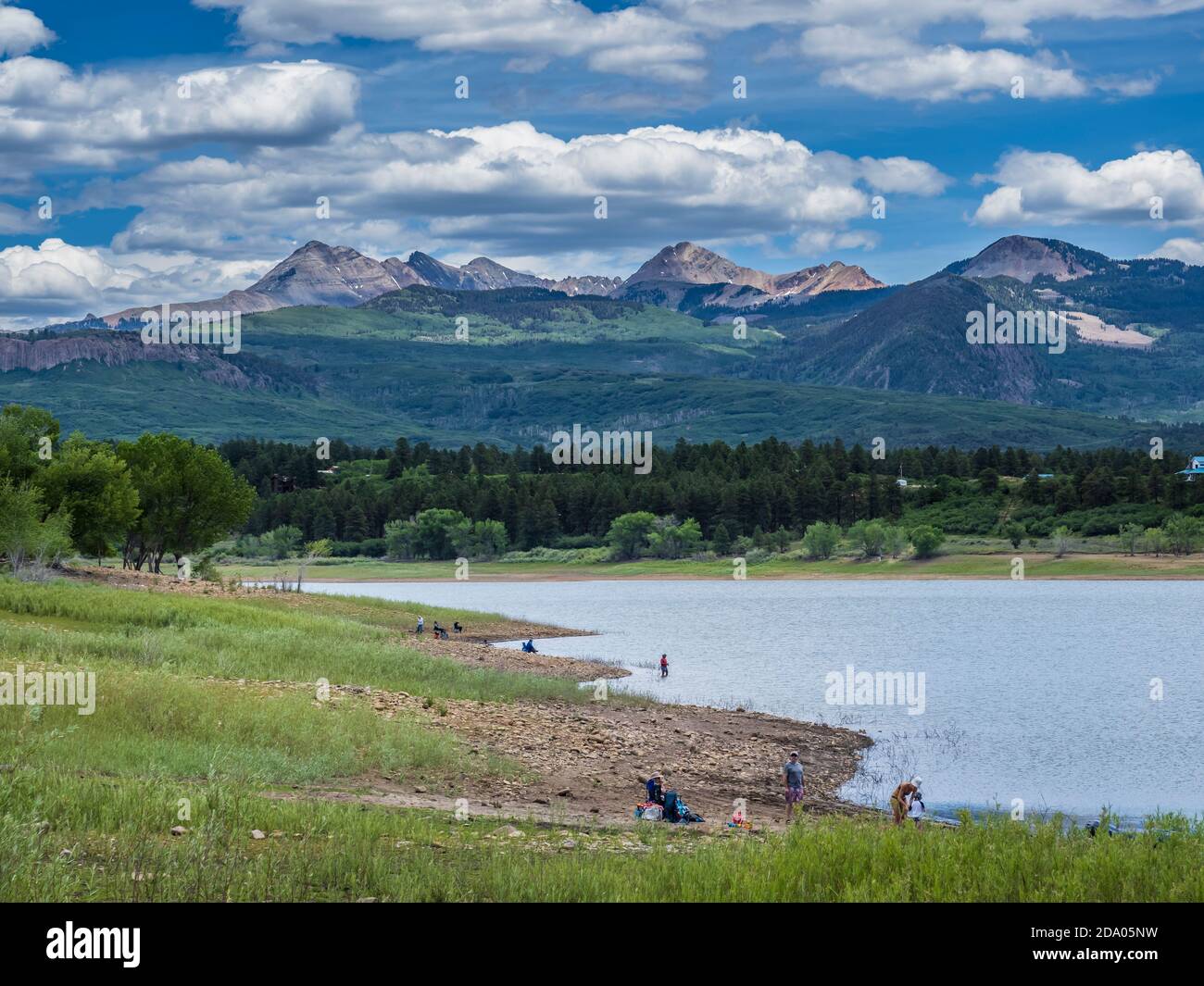 Shore line reservoir hi-res stock photography and images - Alamy