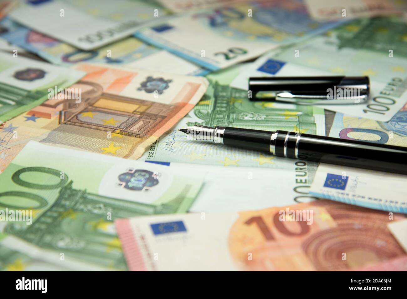 Lots of euro banknotes Stock Photo - Alamy