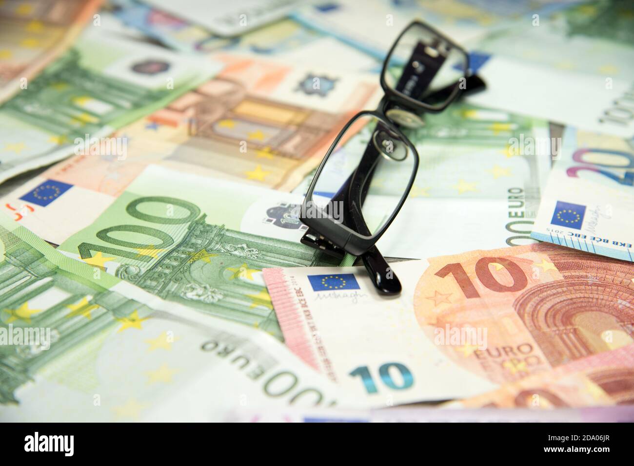 Banknote lots hi-res stock photography and images - Alamy