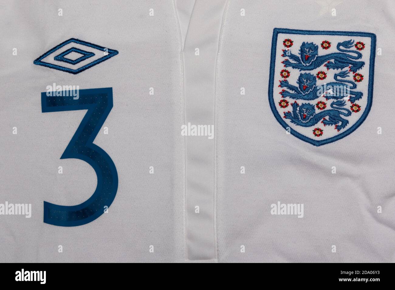 Number three football shirt hi-res stock photography and images - Alamy