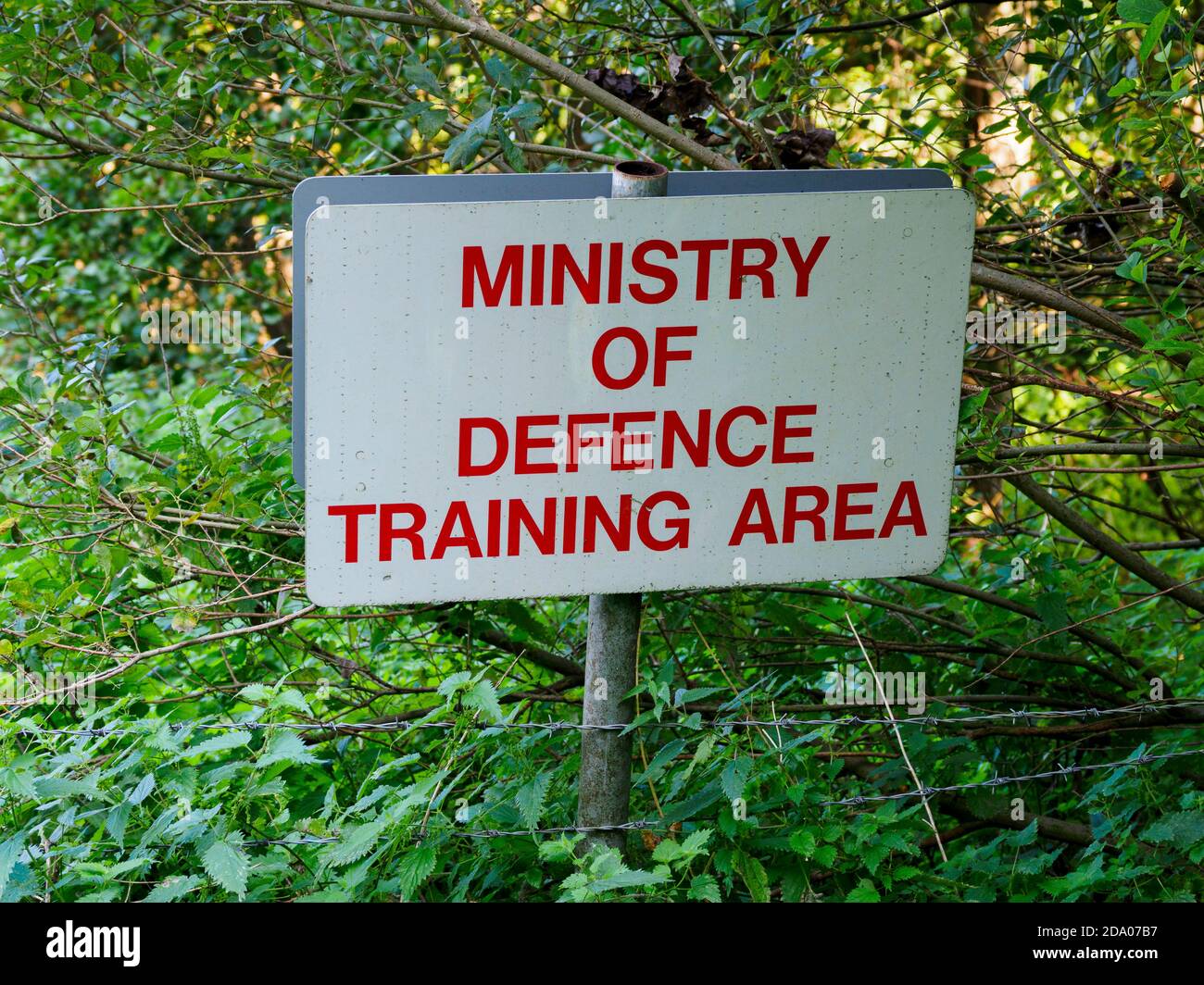 Ministry of Defence Training Area sign, Thetford Forest, Norfolk, UK ...
