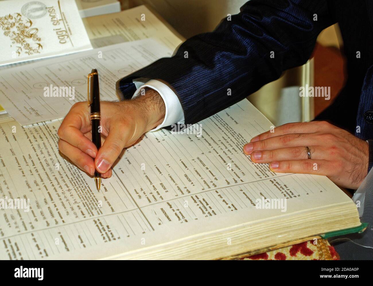Signature of marriage certificate Stock Photo - Alamy