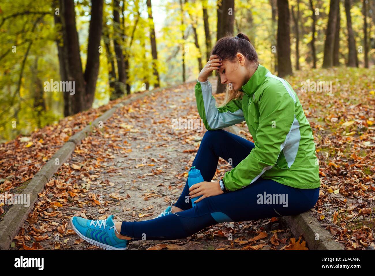 Exhausted runner hi-res stock photography and images - Alamy