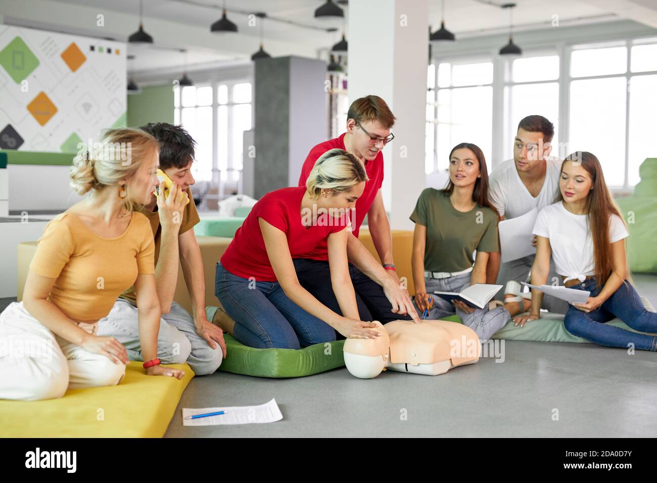 First aid skills hi-res stock photography and images - Alamy