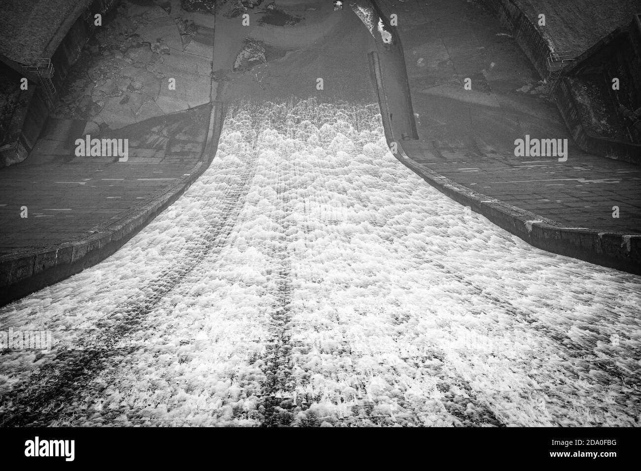 Baitings Reservoir and Dam, Near Ripponden, West Yorkshire, UK Stock ...