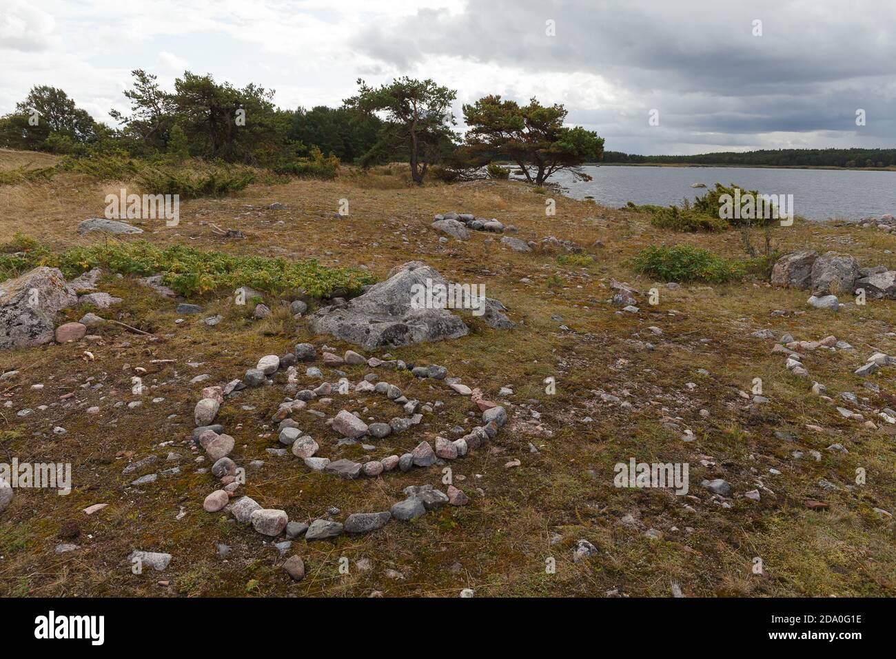 Turf labyrinth hi-res stock photography and images - Alamy