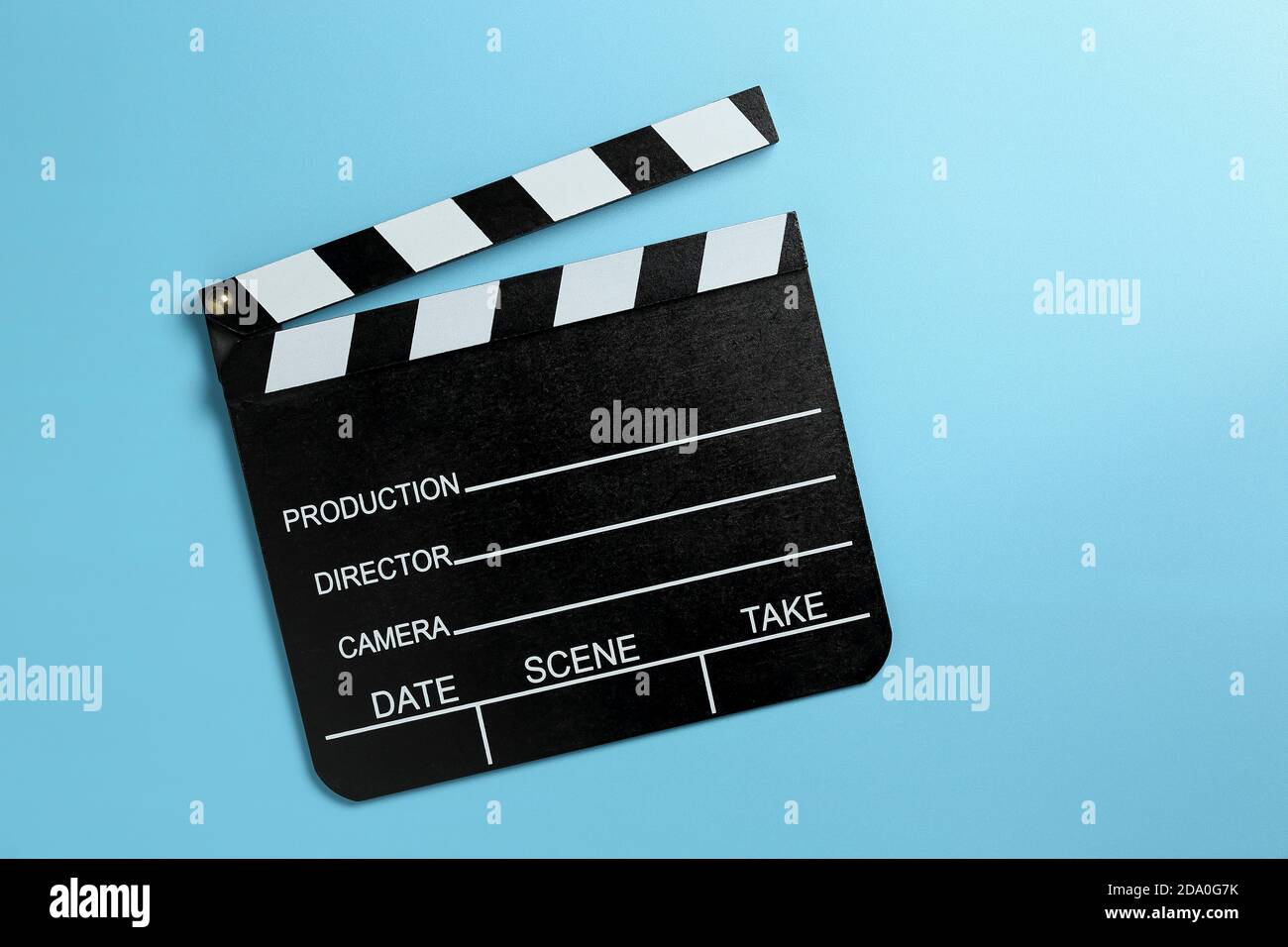 Blank clapperboard hi-res stock photography and images - Alamy