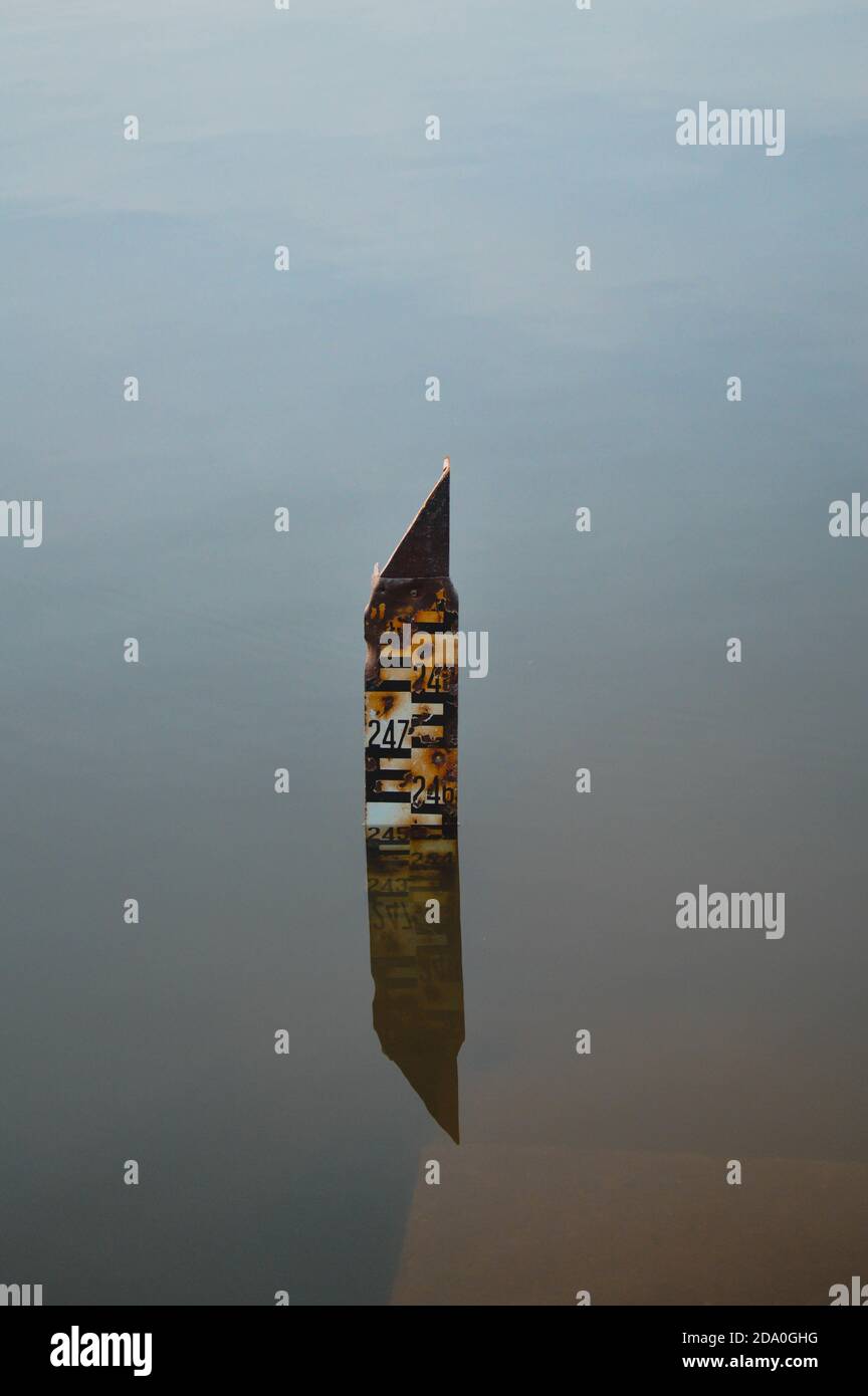 Indicator depth gauge hi-res stock photography and images - Alamy