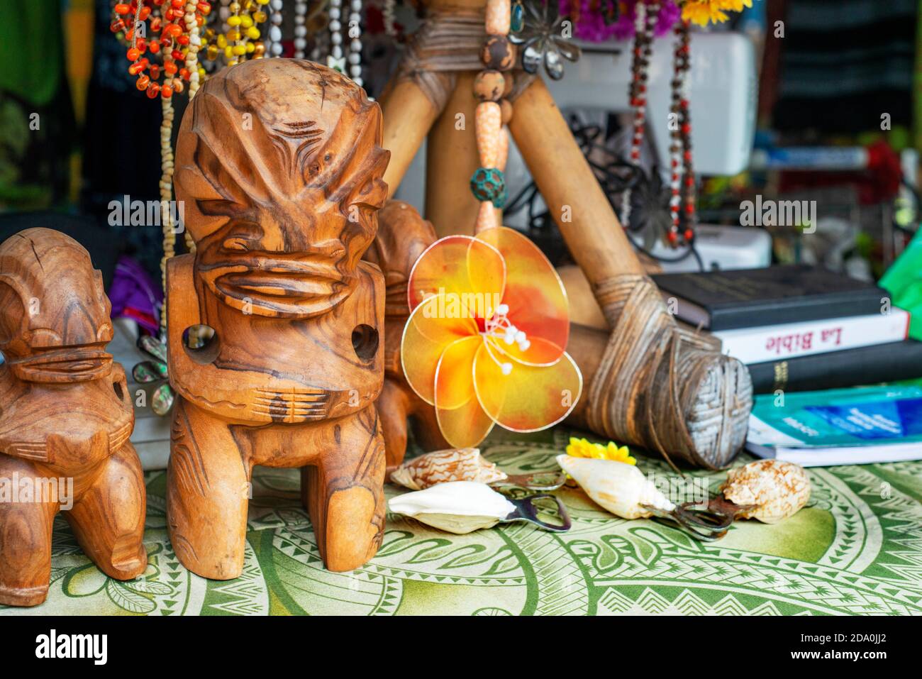 Souvenirs stall in Papeete Municipal covered Market, Papeete, Tahiti ...