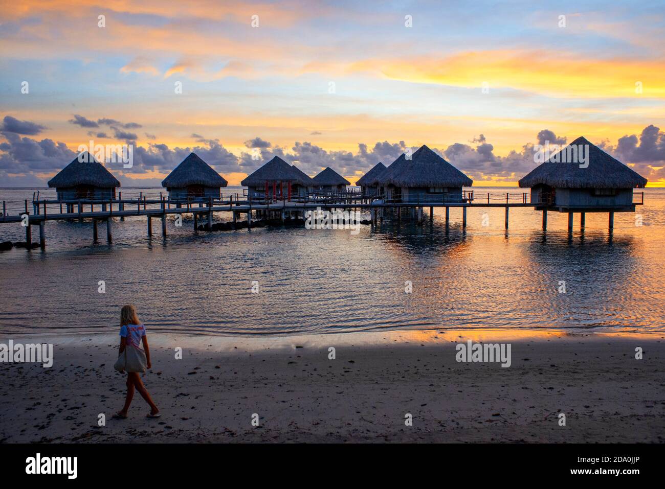 Sunset in Le Meridien Hotel on the island of Tahiti, French Polynesia ...