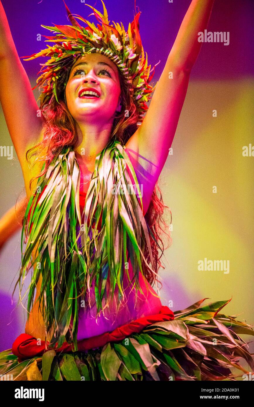 Dancing show of polynesian dances on Paul Gauguin cruise ship. France ...