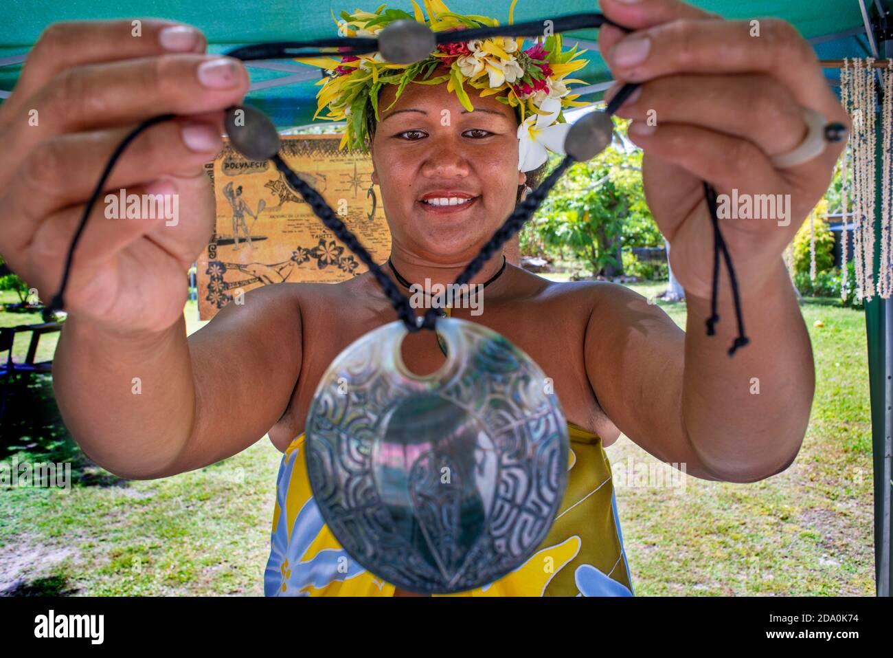 French crafts hi-res stock photography and images - Alamy