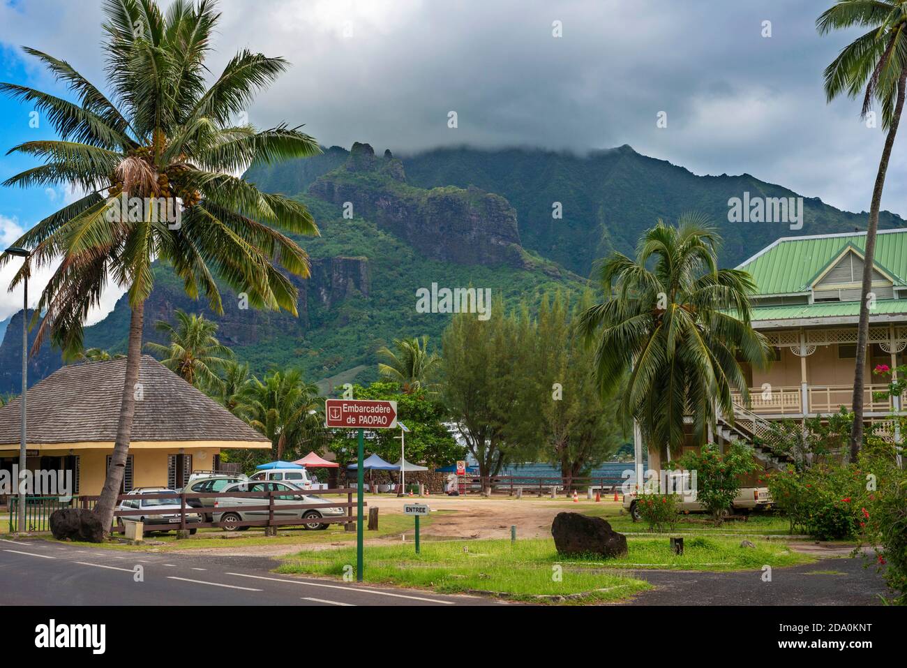 Pao pics hi-res stock photography and images - Alamy