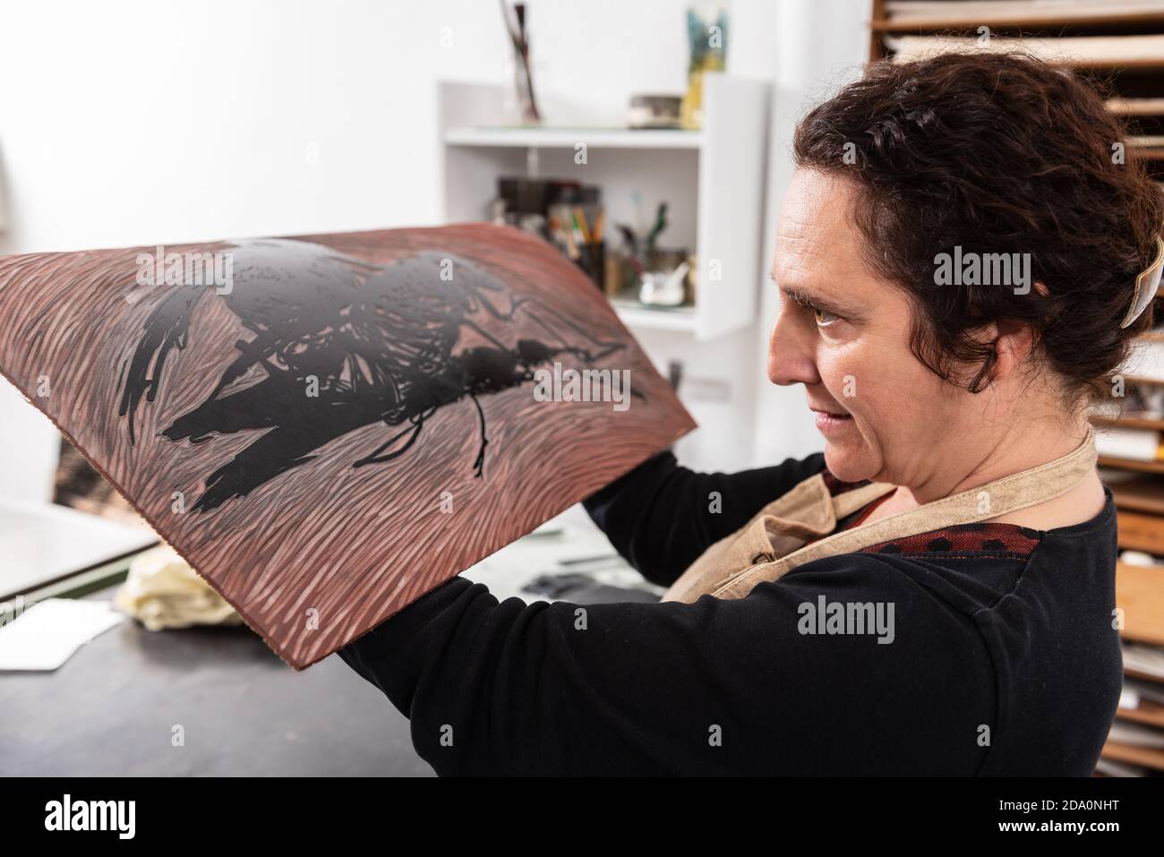 Linocut print hi-res stock photography and images - Alamy