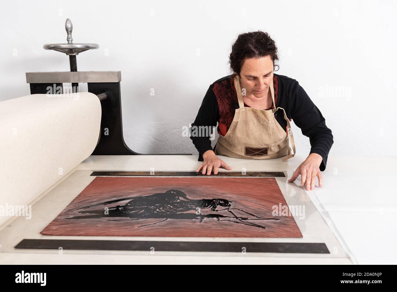 Linocut print hi-res stock photography and images - Alamy