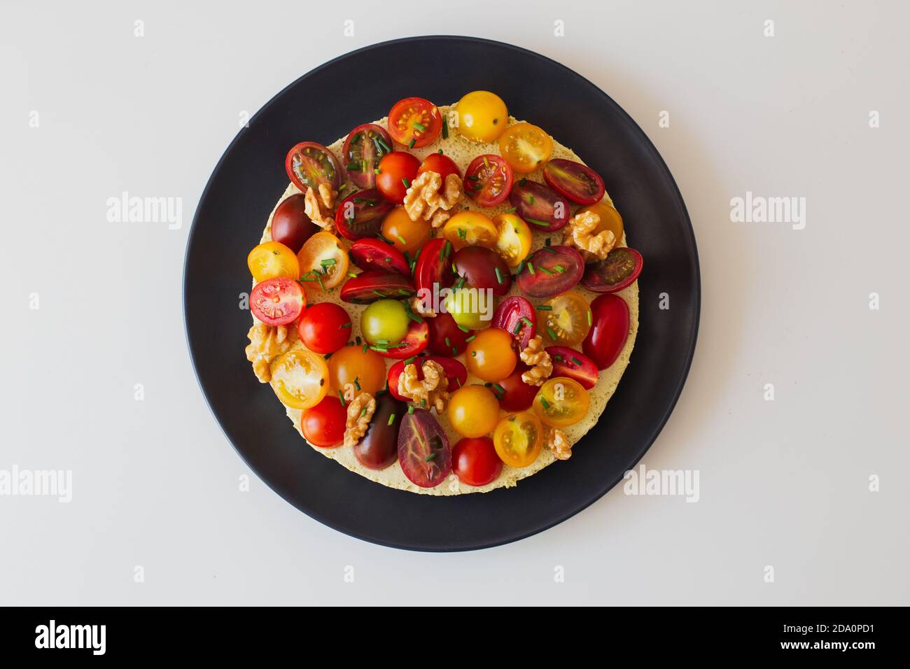Walnut and tomato quiche hi-res stock photography and images - Alamy