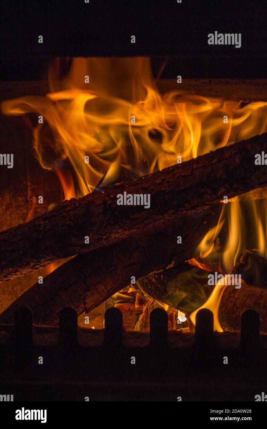 Fireplace table close up hi-res stock photography and images - Alamy