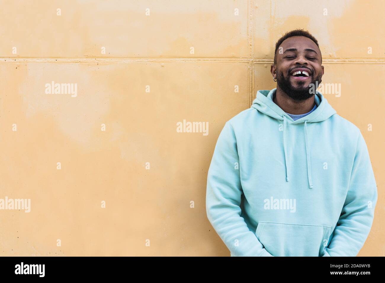 Tooth missing laughing hi-res stock photography and images - Alamy