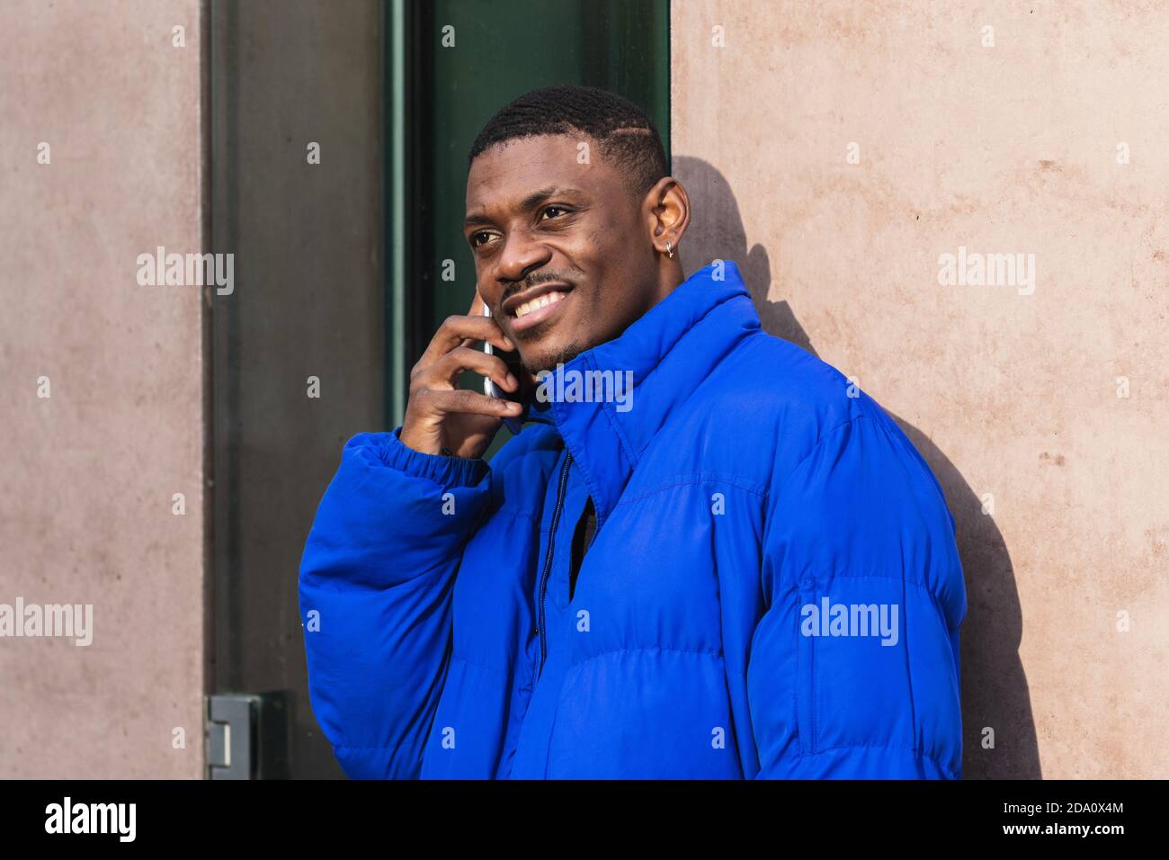 Female corpse pose hi-res stock photography and images - Alamy