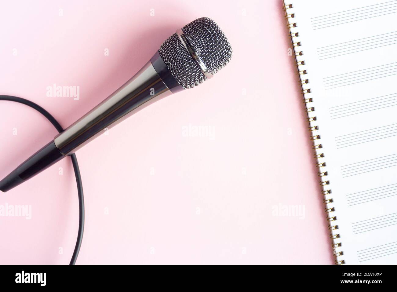 Lyric singer close up hi-res stock photography and images - Alamy