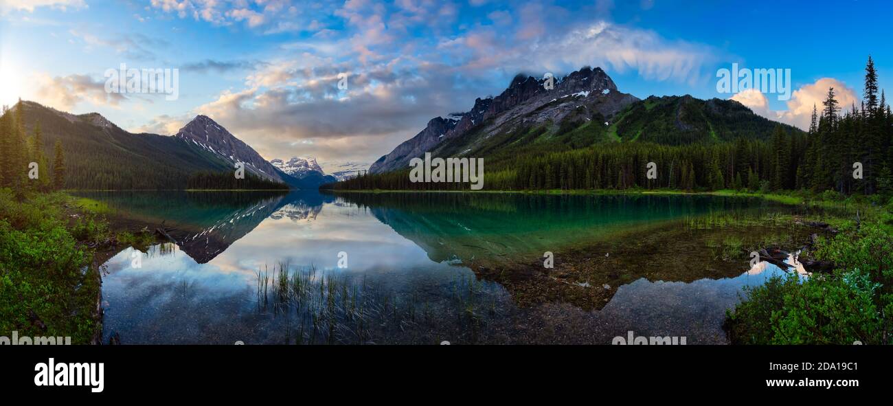 Marvel lake hi-res stock photography and images - Alamy