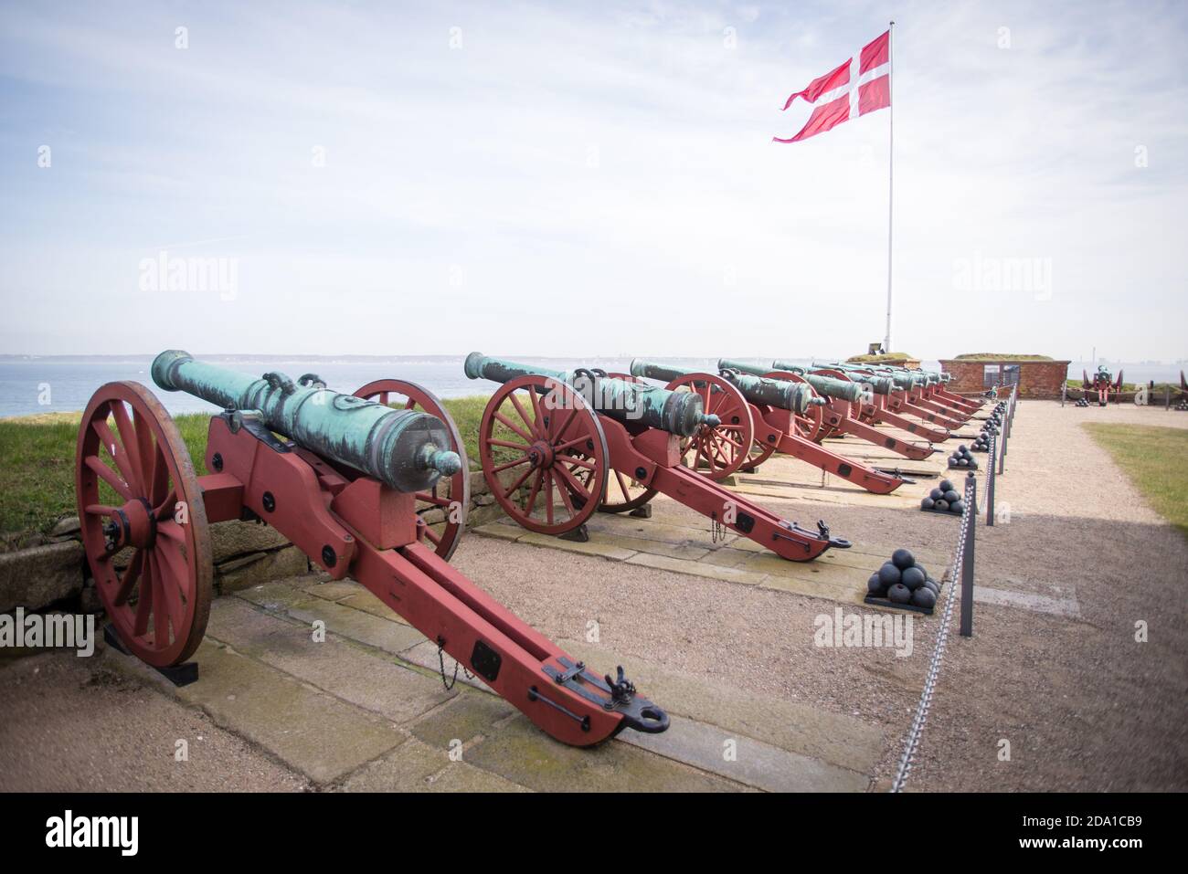 Historic cannons on the seaward bastion of Kronborg castle in Helsingör ...